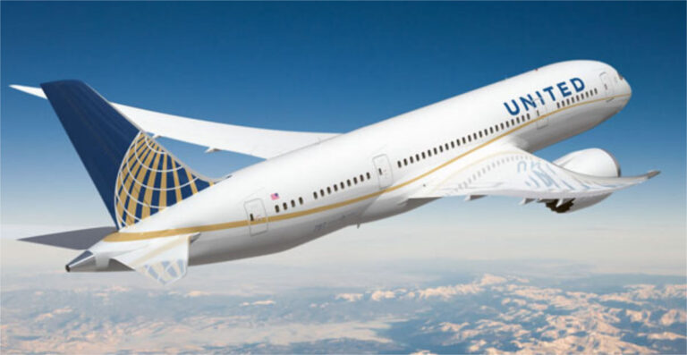 Boeing 767 kääntyi matkustajineen takaisin – syynä Bluetooth-laitteen ...